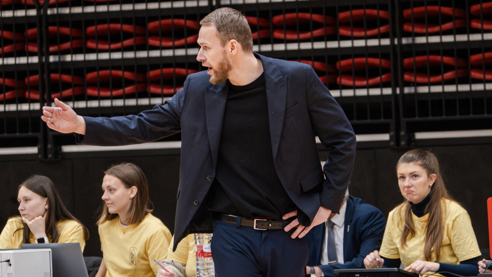 Kausa pusfinālā jaunais treneris Gulbis tiksies ar savu ilggadējo klubu ...